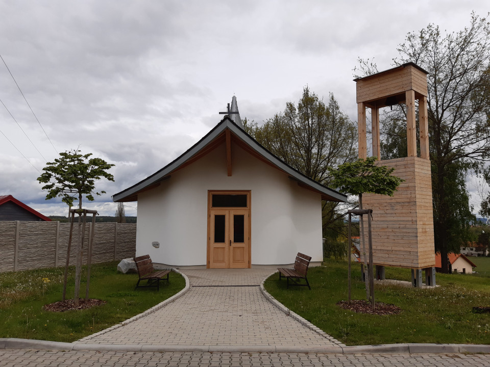 Noc kostelů - Homole-Černý Dub, kostel sv. Petra a Pavla